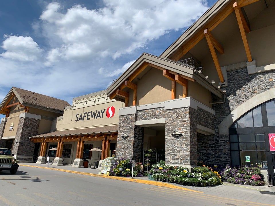 SAFEWAY CANMORE - 1200 Railway Ave, Canmore AB - Hours, Directions ...