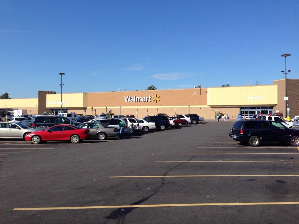 WALMART SUPERCENTER - 3300 S Oates St, Dothan AL - Hours, Directions ...