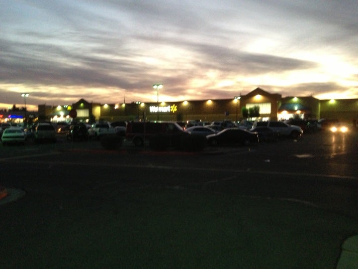 WALMART SUPERCENTER - 2020 N 75th Ave, Phoenix AZ - Hours, Directions ...