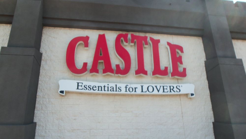 CASTLE MEGASTORE - DEER VALLEY, AZ - Phoenix AZ - Hours, Directions ...