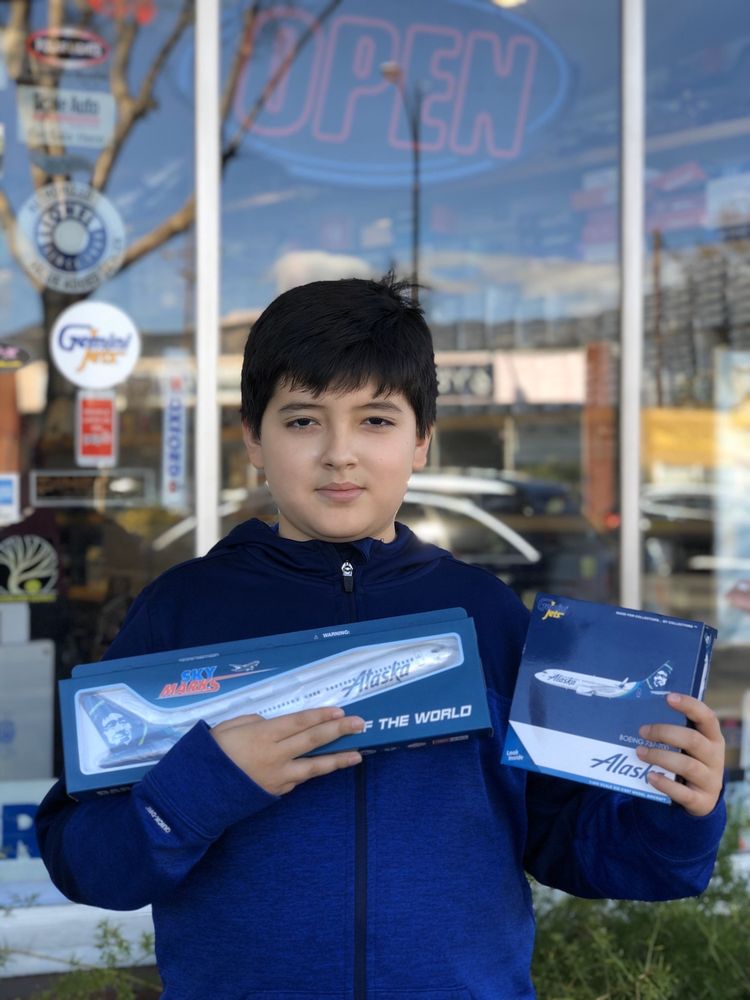 BURBANK'S HOUSE OF HOBBIES - Burbank CA - Hours, Directions, Reviews ...