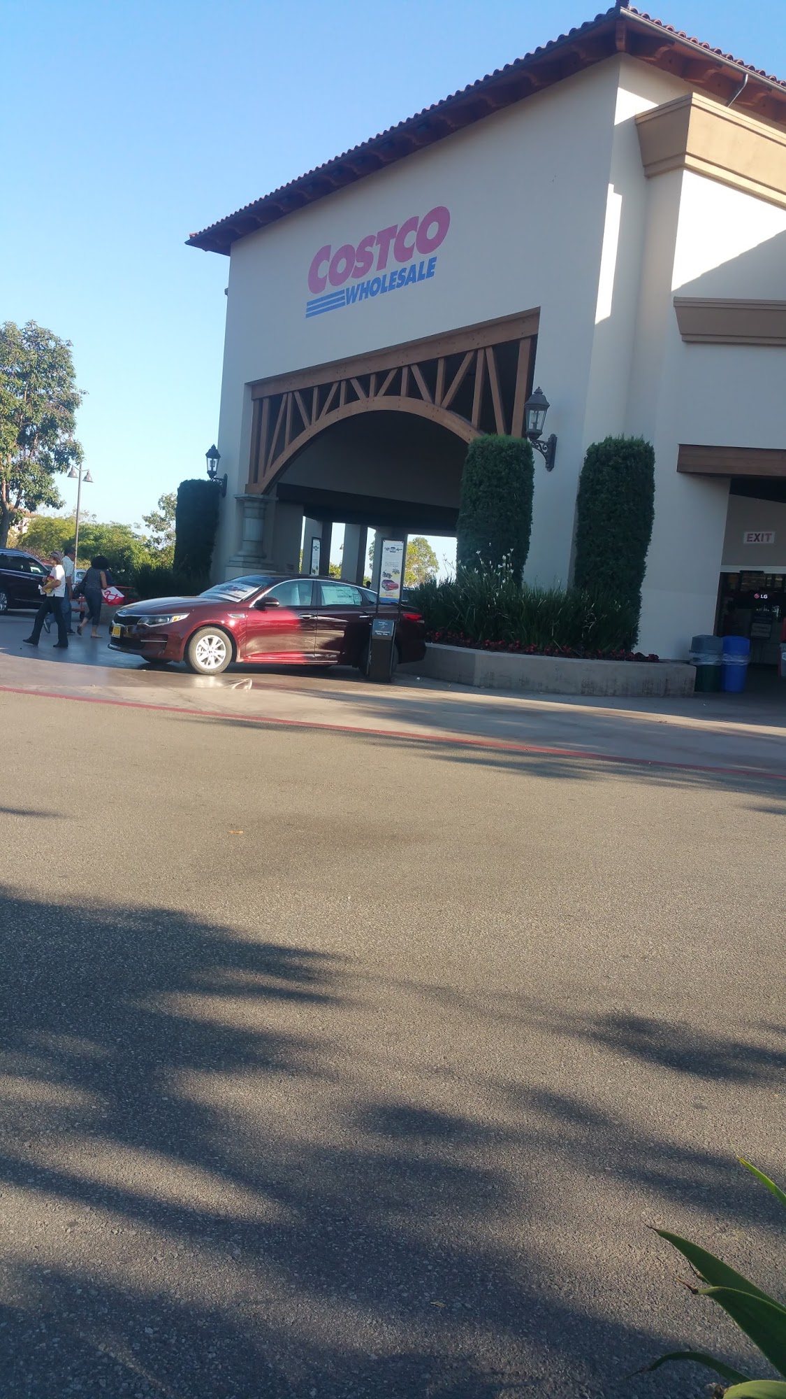 COSTCO WHOLESALE - 7095 Market Pl Dr, Goleta CA - Hours, Directions ...