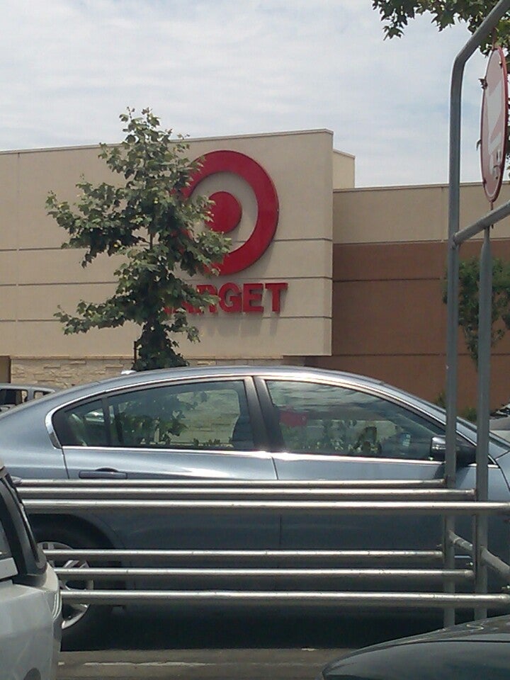 TARGET - 3333 Arlington Ave, Riverside CA - Hours, Directions, Reviews ...
