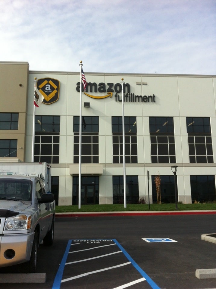 AMAZON FULFILLMENT CENTER - Tracy CA - Hours, Directions, Reviews ...