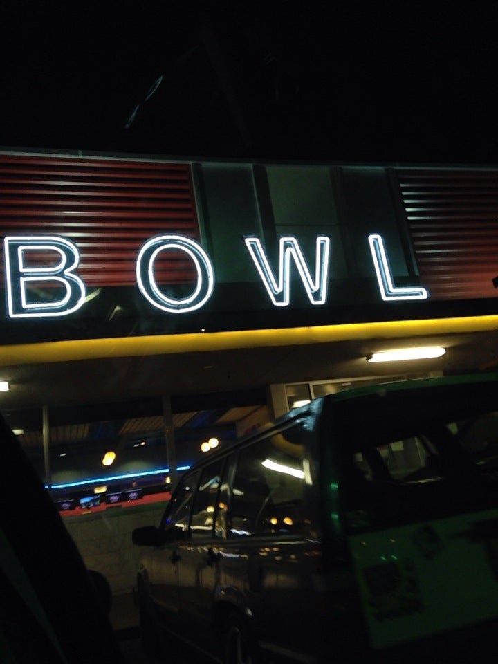 CAPITOL BOWL - West Sacramento CA - Hours, Directions, Reviews - Loc8NearMe