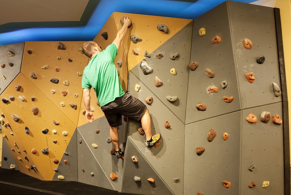 AVON RECREATION CENTER - Avon CO - Hours, Directions, Reviews - Loc8NearMe