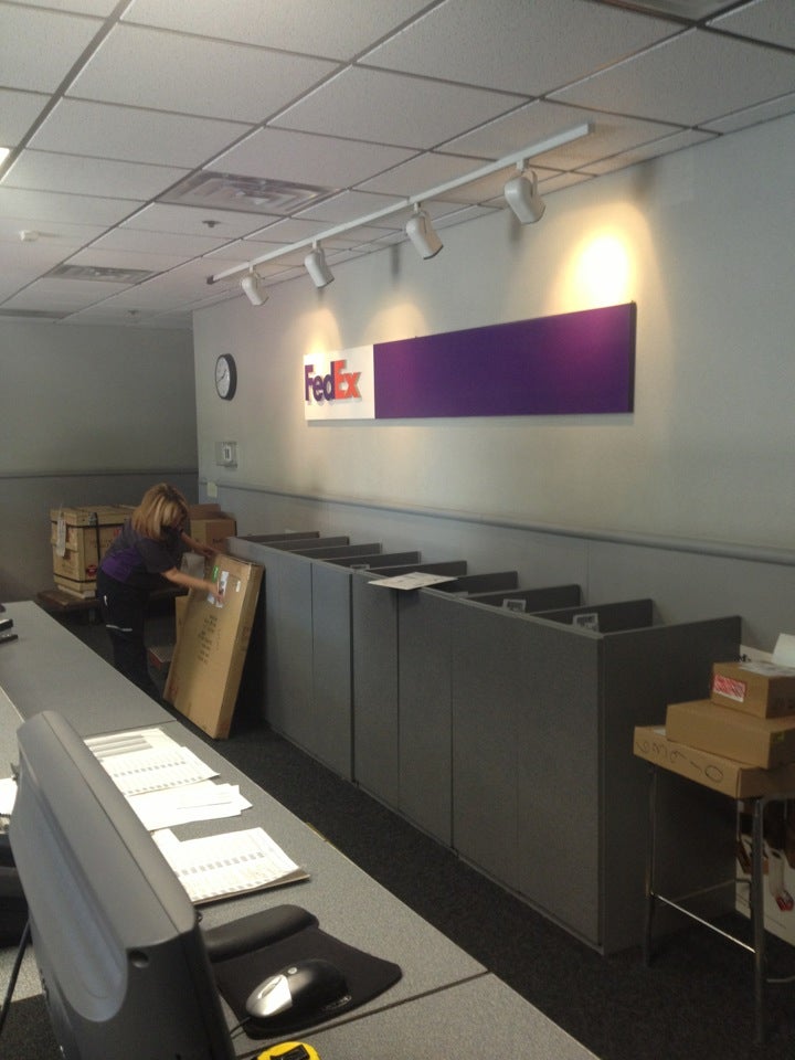 FEDEX SHIP CENTER - 950 Bennett Rd, Orlando FL - Hours, Directions ...