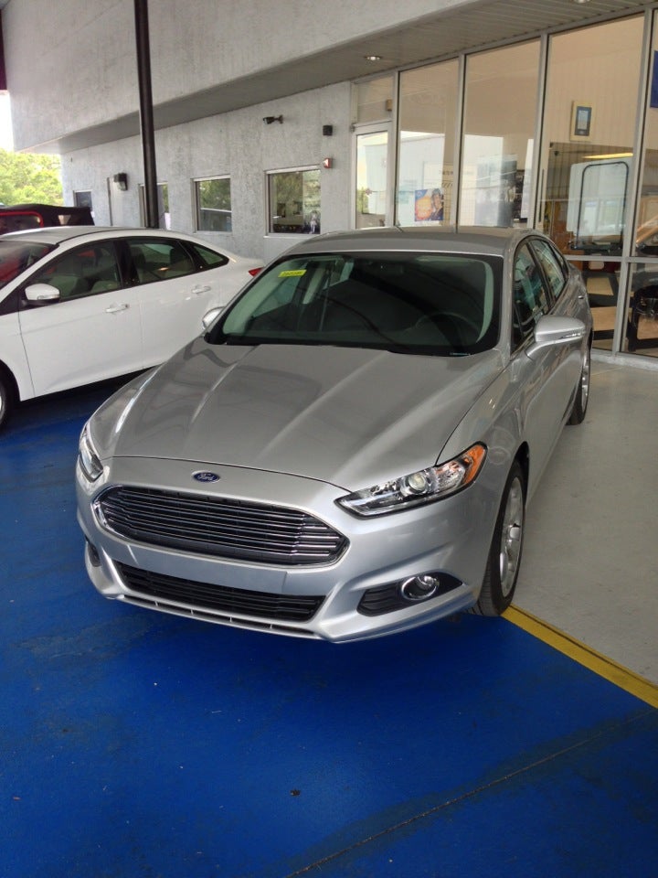 TROPICAL FORD - Orlando FL - Hours, Directions, Reviews - Loc8NearMe