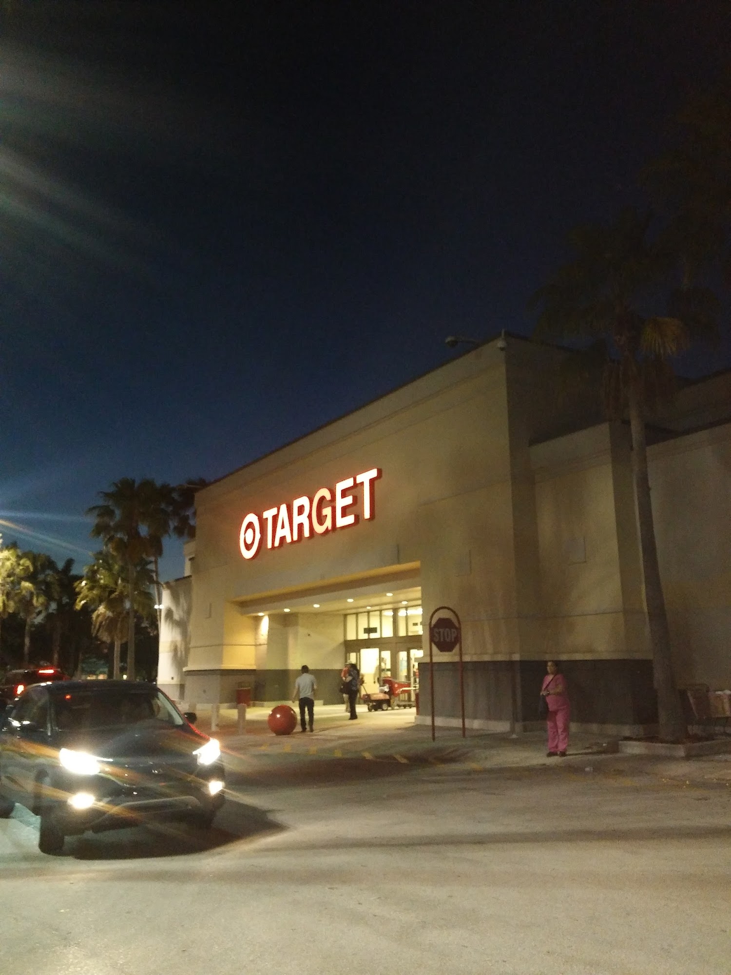 TARGET - 11253 Pines Blvd, Pembroke Pines FL - Hours, Directions ...