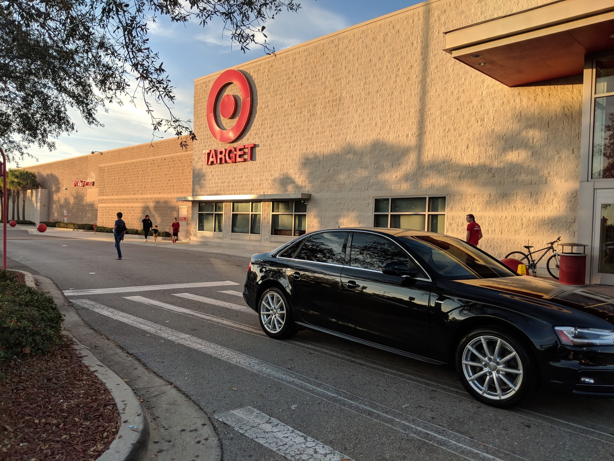 TARGET - 6295 W Waters Ave, Tampa FL - Hours, Directions, Reviews ...
