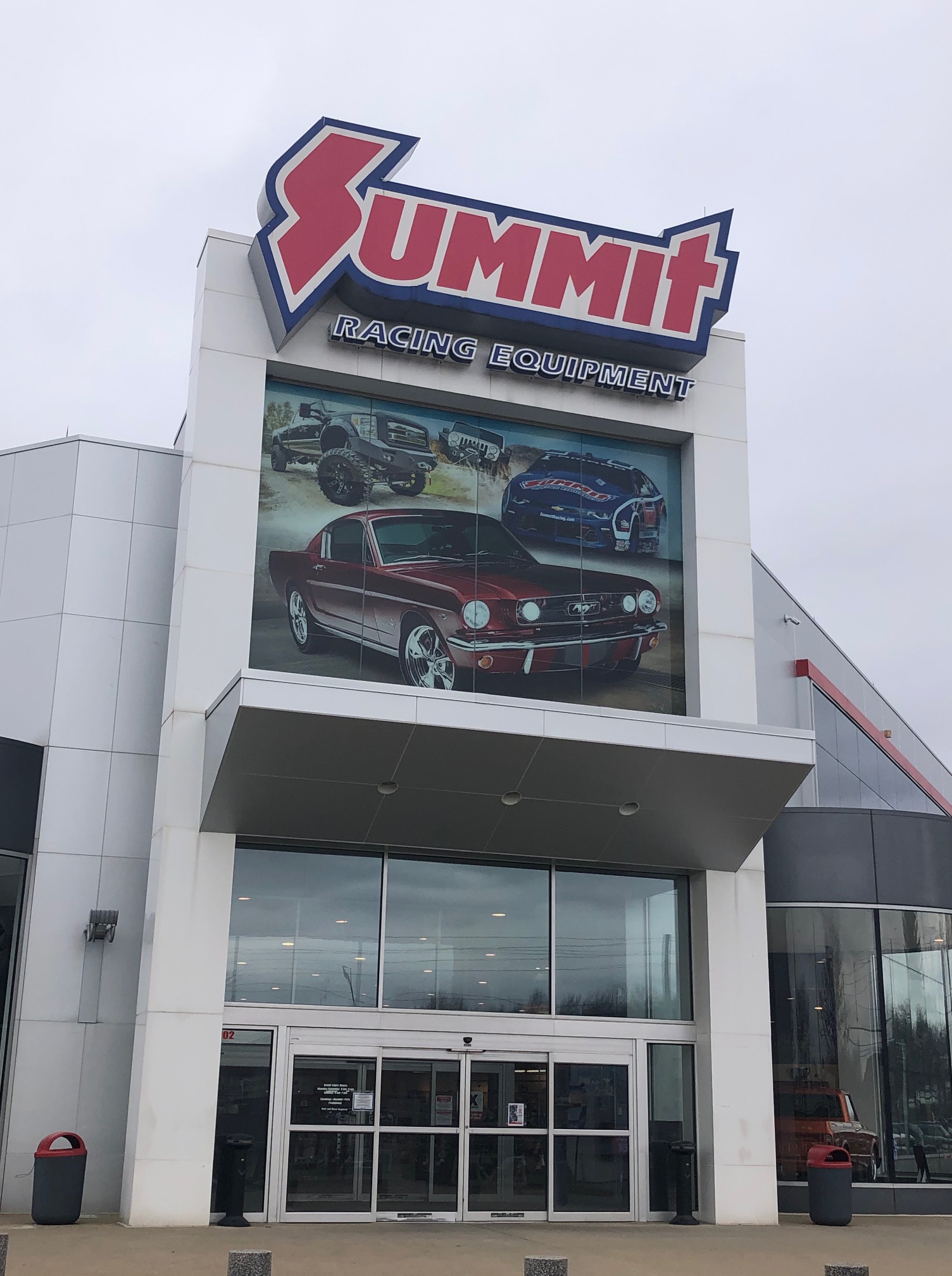 SUMMIT RACING EQUIPMENT - McDonough GA - Hours, Directions, Reviews ...