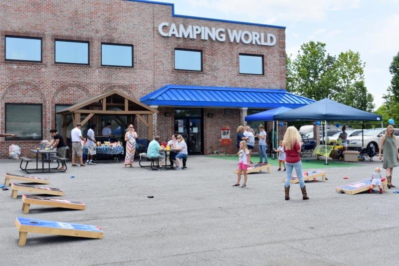 CAMPING WORLD - 505 Phillip Landrum Memorial Hwy, Parkway 575 ...