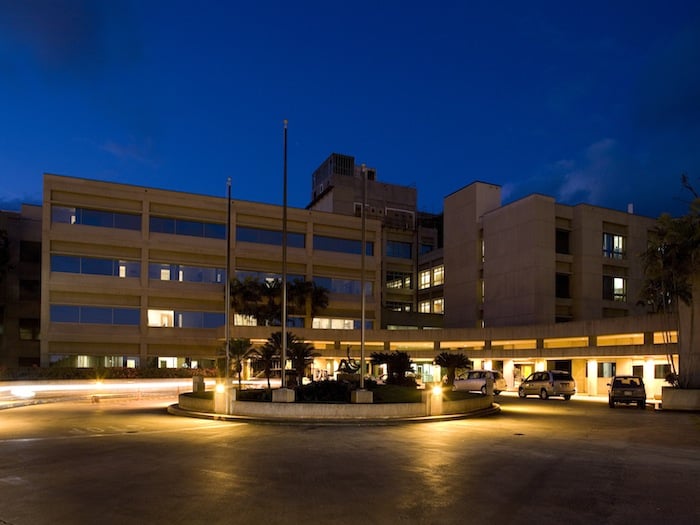 KAISER PERMANENTE MOANALUA MEDICAL CENTER - Honolulu HI - Hours ...