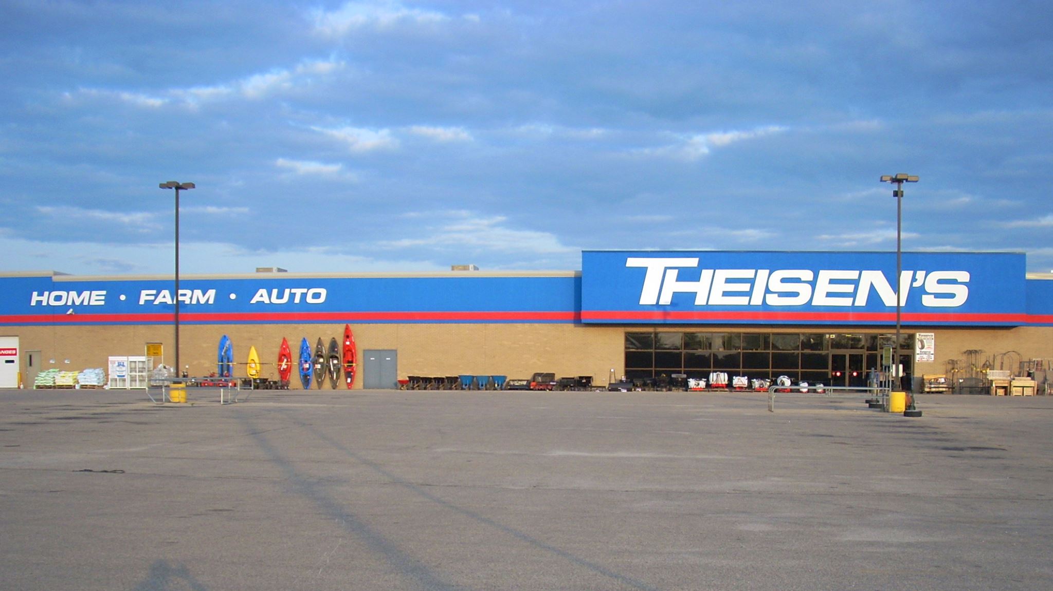 THEISEN'S HOME FARM AUTO OF VINTON - Vinton IA - Hours, Directions ...