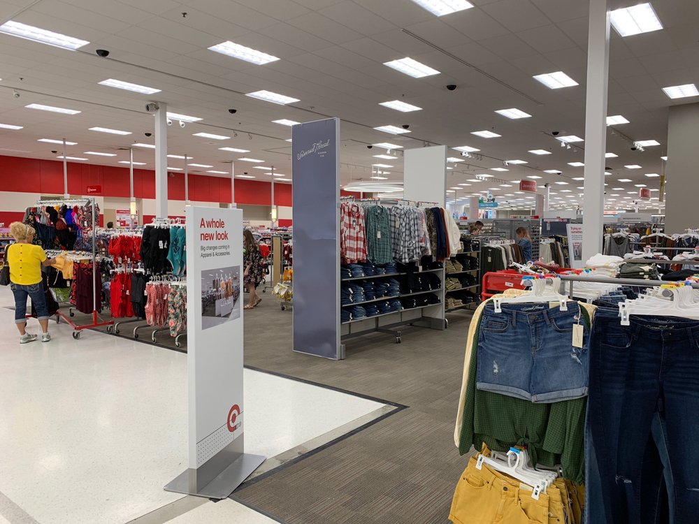 TARGET - 5405 Mills Civic Pkwy, West Des Moines IA - Hours, Directions ...