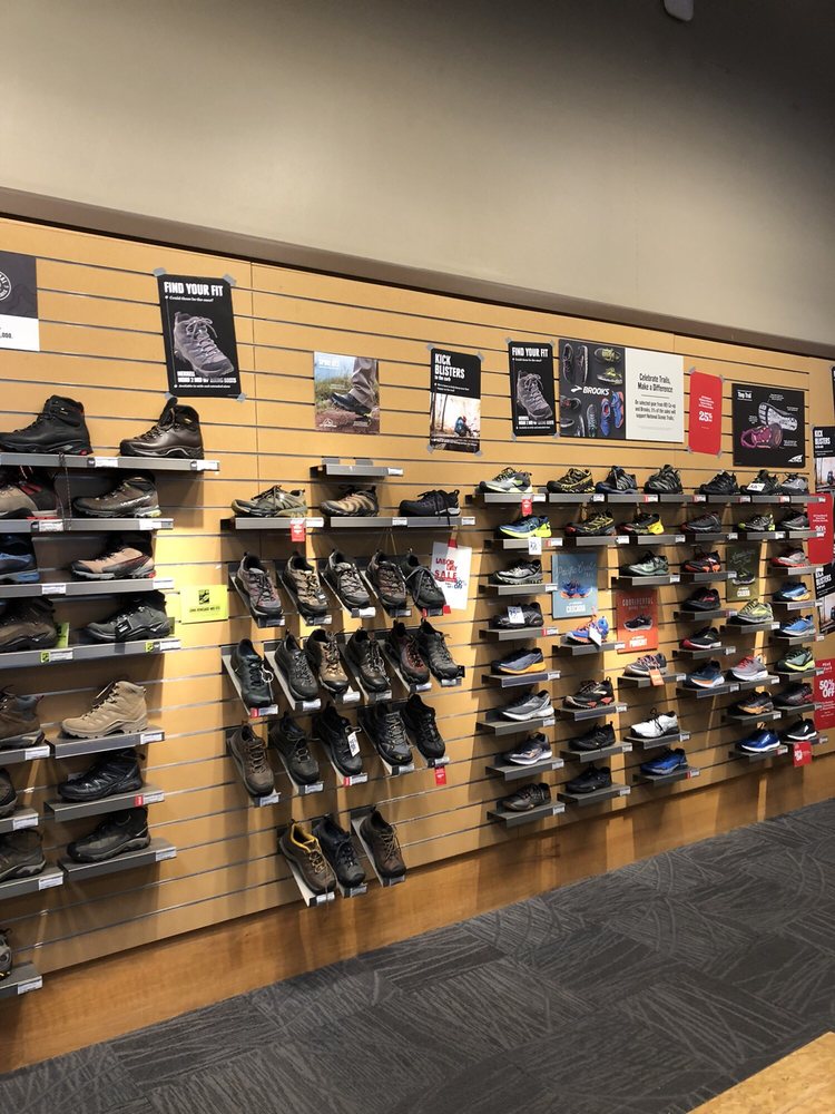 REI - 8300 W Emerald St, Boise ID - Hours, Directions, Reviews - Loc8NearMe