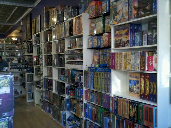 CHICAGOLAND GAMES DICE DOJO - Chicago IL - Hours, Directions, Reviews ...