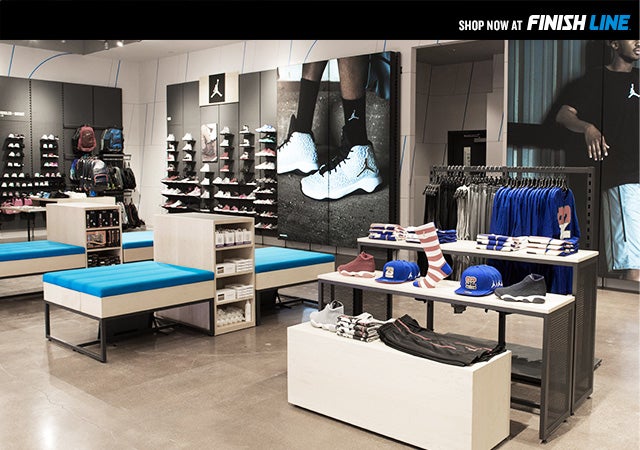 FINISH LINE - 835 N Michigan Ave #715, Chicago IL - Hours, Directions ...