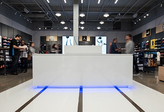 FINISH LINE - 835 N Michigan Ave #715, Chicago IL - Hours, Directions ...