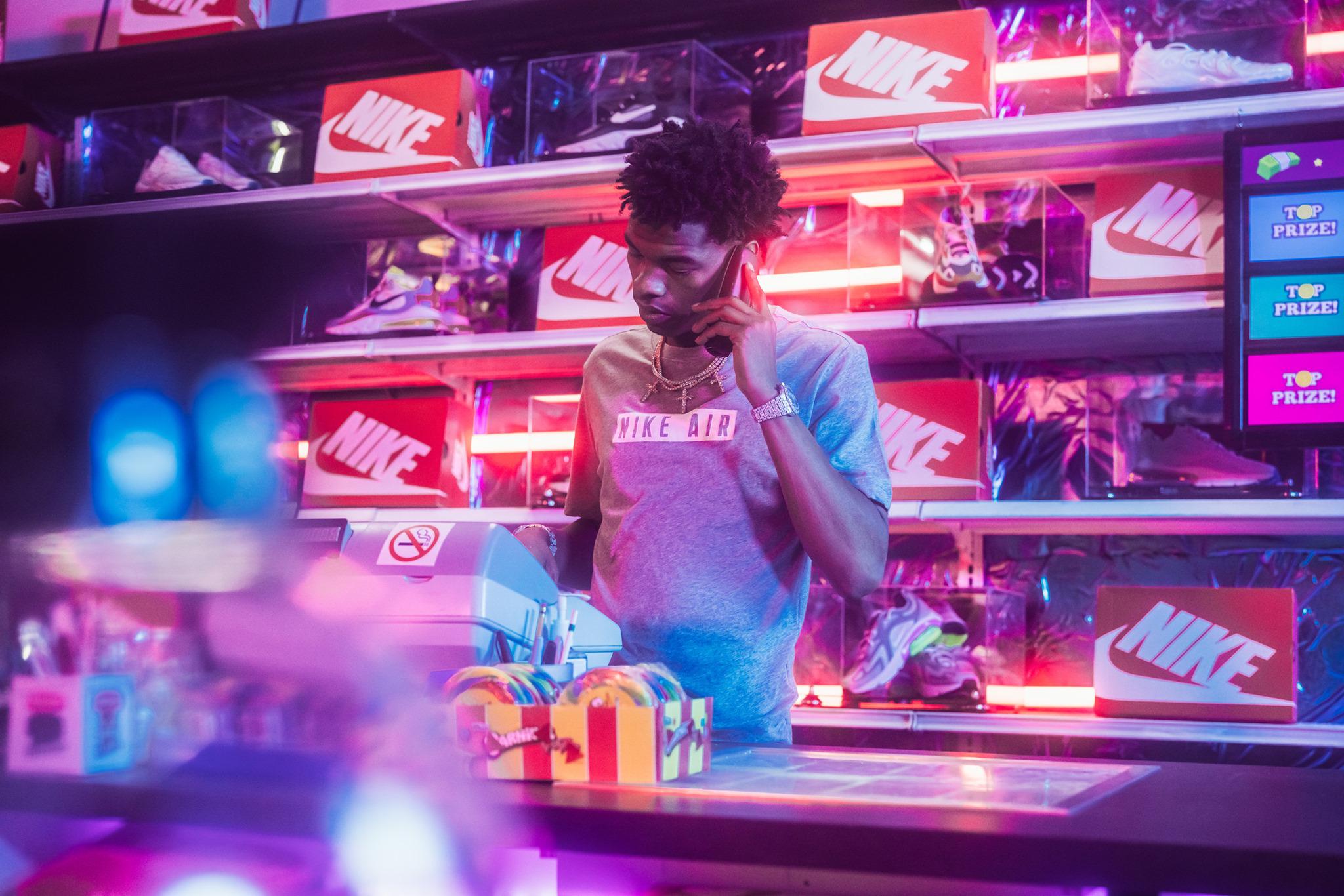 FINISH LINE - 835 N Michigan Ave #715, Chicago IL - Hours, Directions ...