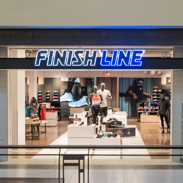 FINISH LINE - 835 N Michigan Ave #715, Chicago IL - Hours, Directions ...
