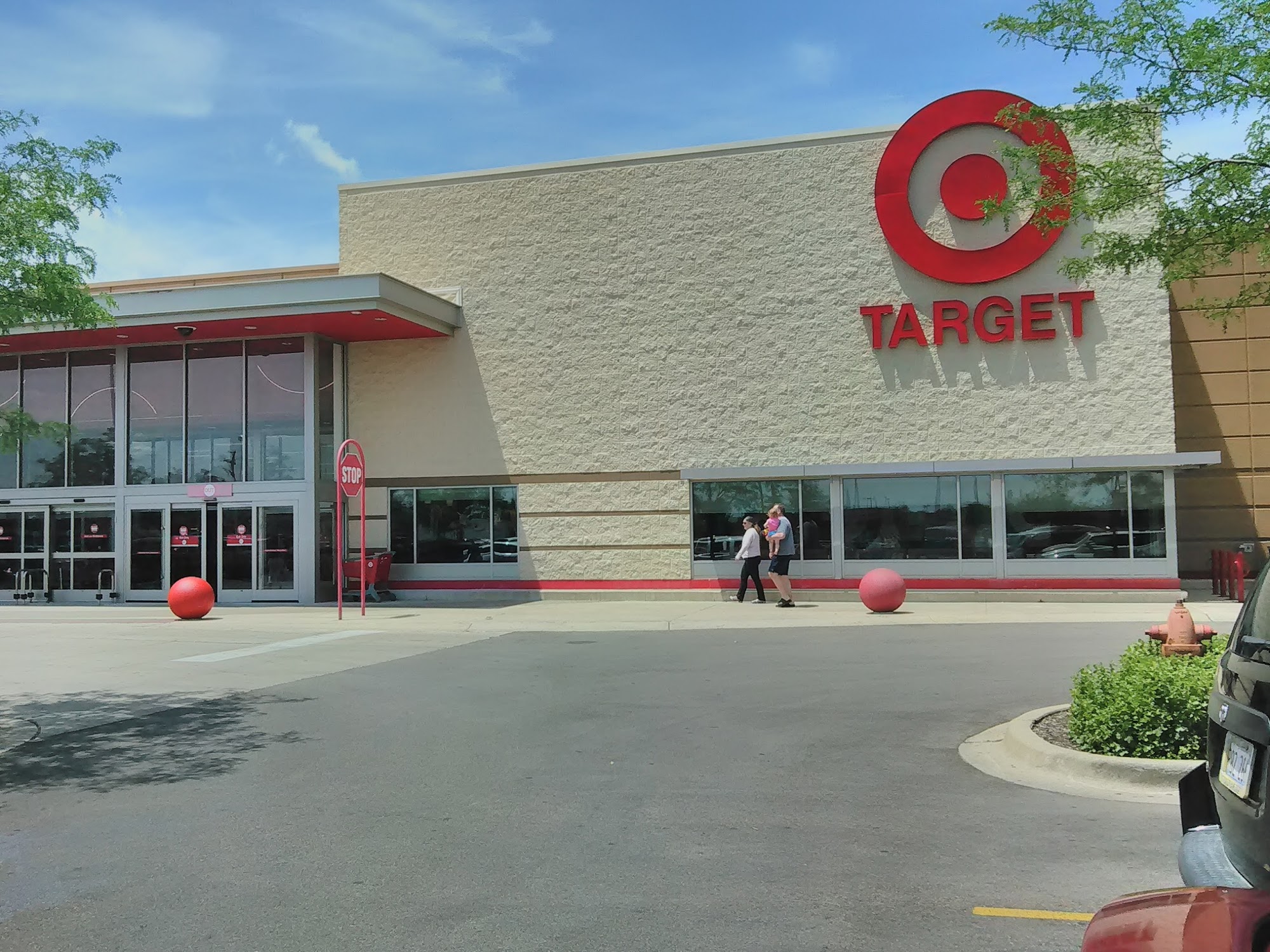 TARGET - 2555 Sycamore Rd, DeKalb IL - Hours, Directions, Reviews ...