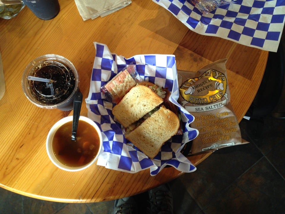 Best Restaurants in Elgin, IL - Updated Winter 2020 - Restaurantji