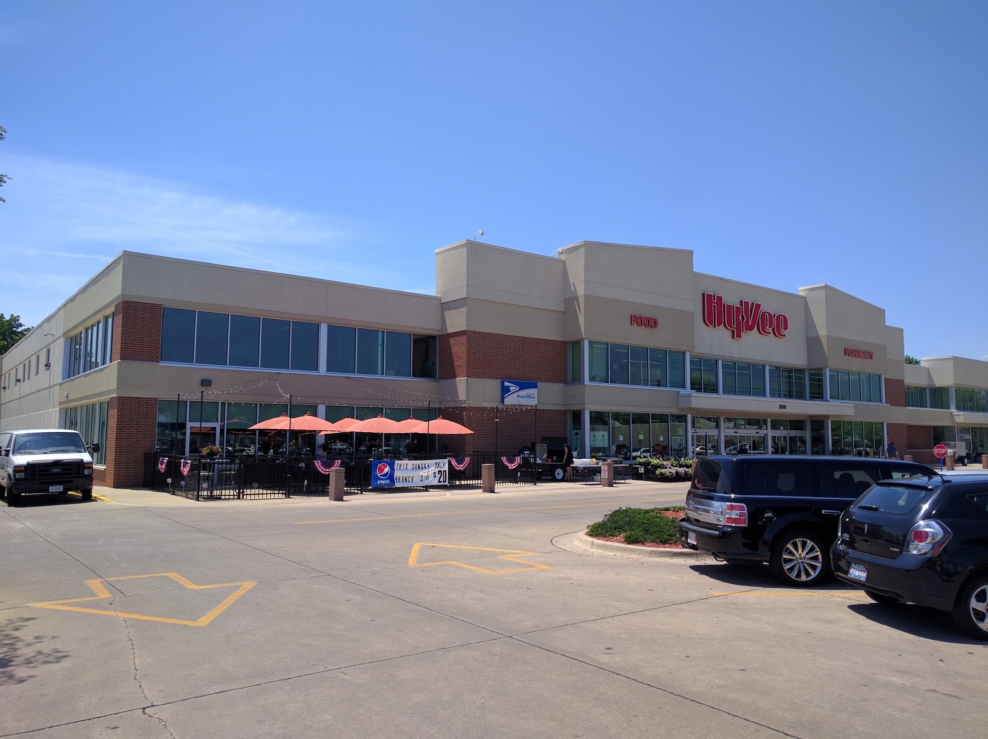HY-VEE GROCERY STORE - 2930 18th Ave Ste 102, Rock Island IL - Hours ...