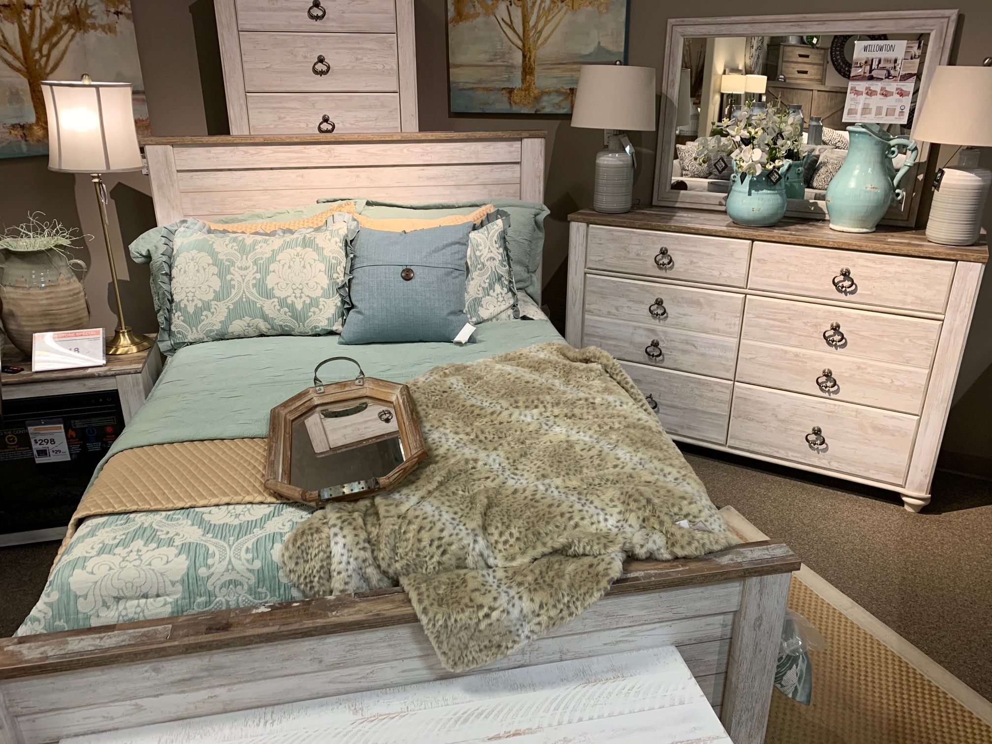 ASHLEY STORE - 6331 W Jefferson Blvd, Fort Wayne IN - Hours, Directions ...