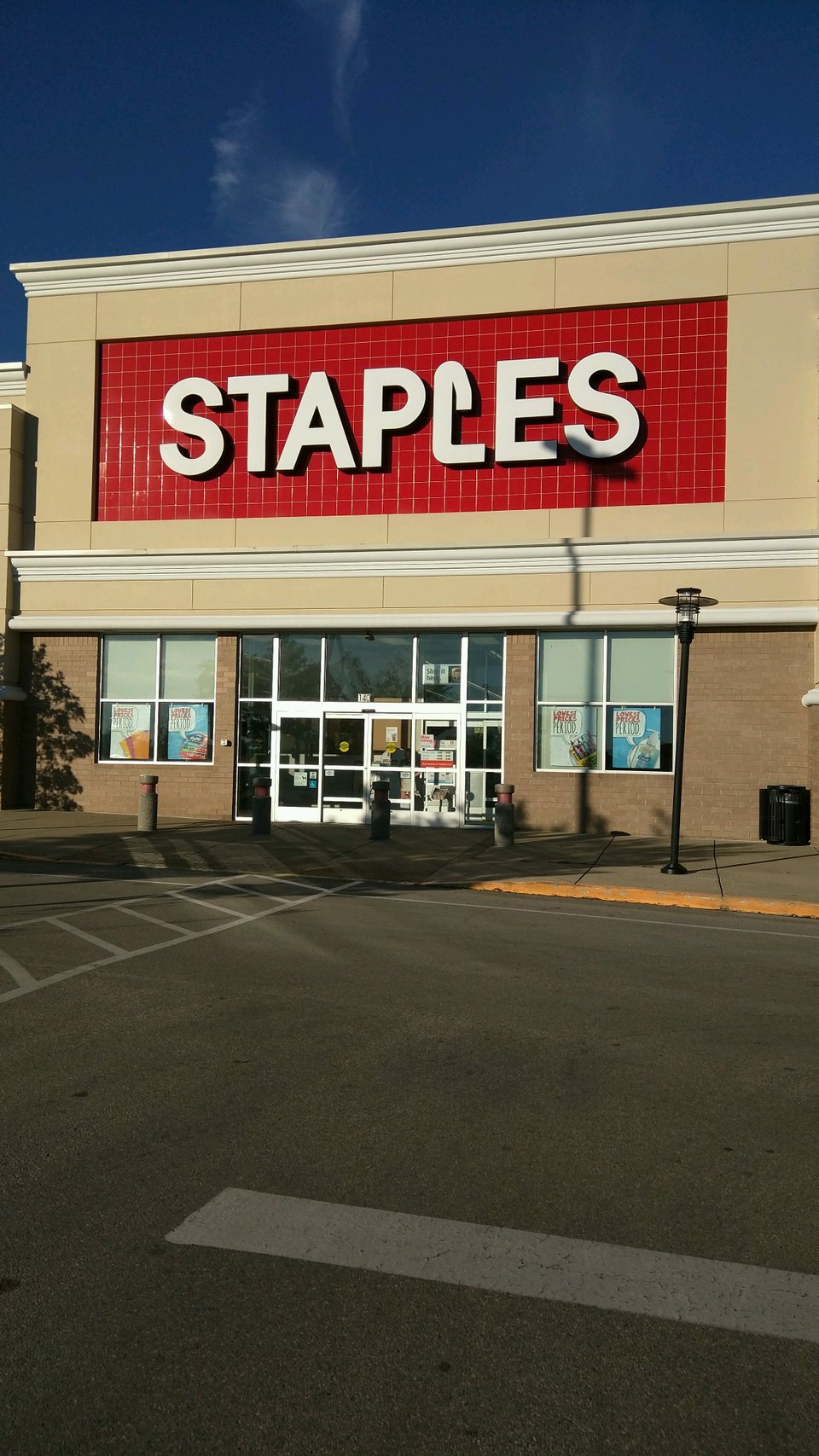 STAPLES - 2321 Sir Barton Way Suite 140 Suite 140, Lexington KY - Hours ...