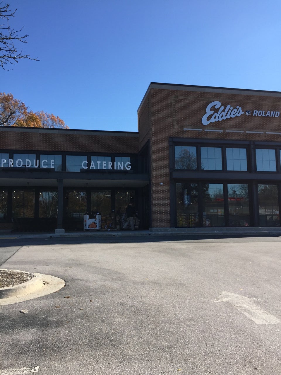 EDDIE'S OF ROLAND PARK - Baltimore MD - Hours, Directions, Reviews ...