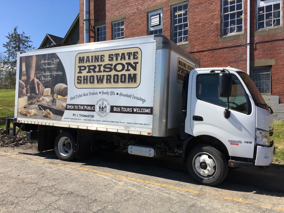 MAINE STATE PRISON SHOWROOM - Thomaston ME - Hours, Directions, Reviews ...