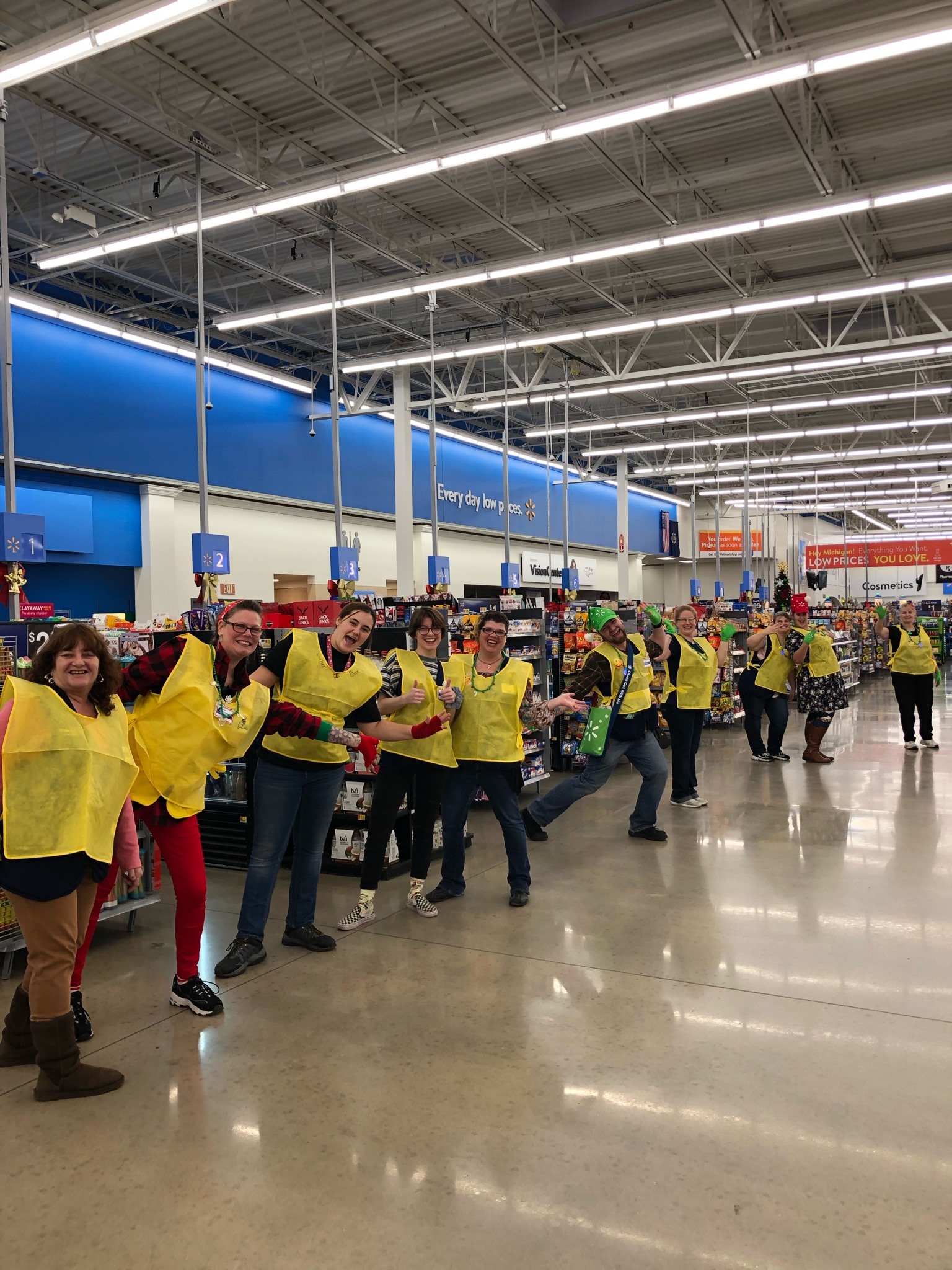 WALMART SUPERCENTER - 7083 W 48th St, Fremont MI - Hours, Directions ...