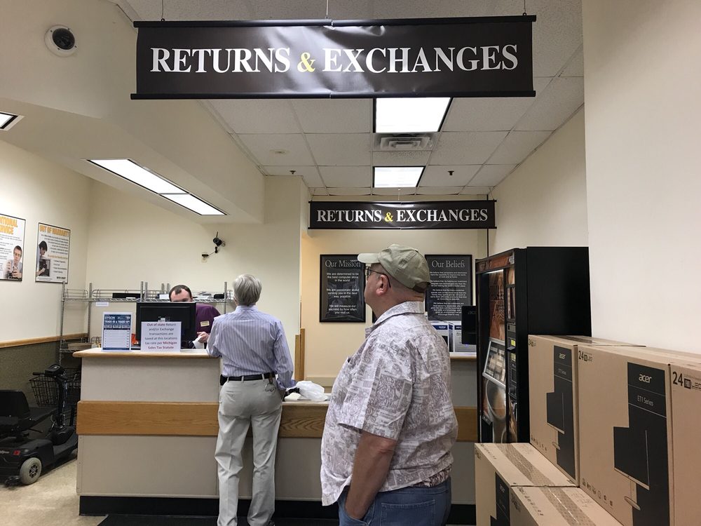 MICRO CENTER - Madison Heights MI - Hours, Directions, Reviews - Loc8NearMe