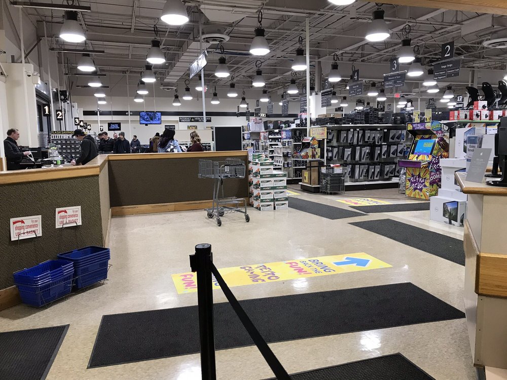 MICRO CENTER - Madison Heights MI - Hours, Directions, Reviews - Loc8NearMe