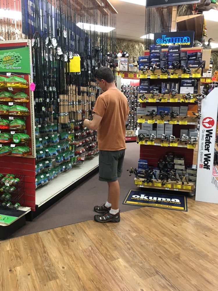 REEDS FAMILY OUTDOOR OUTFITTERS - Walker MN - Hours, Directions ...