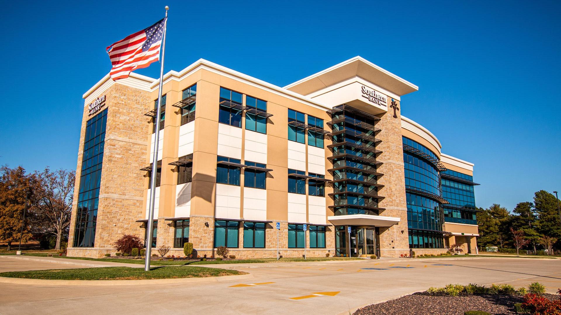 SOUTHERN BANK - 2991 Oak Grove Rd, Poplar Bluff MO - Hours, Directions ...