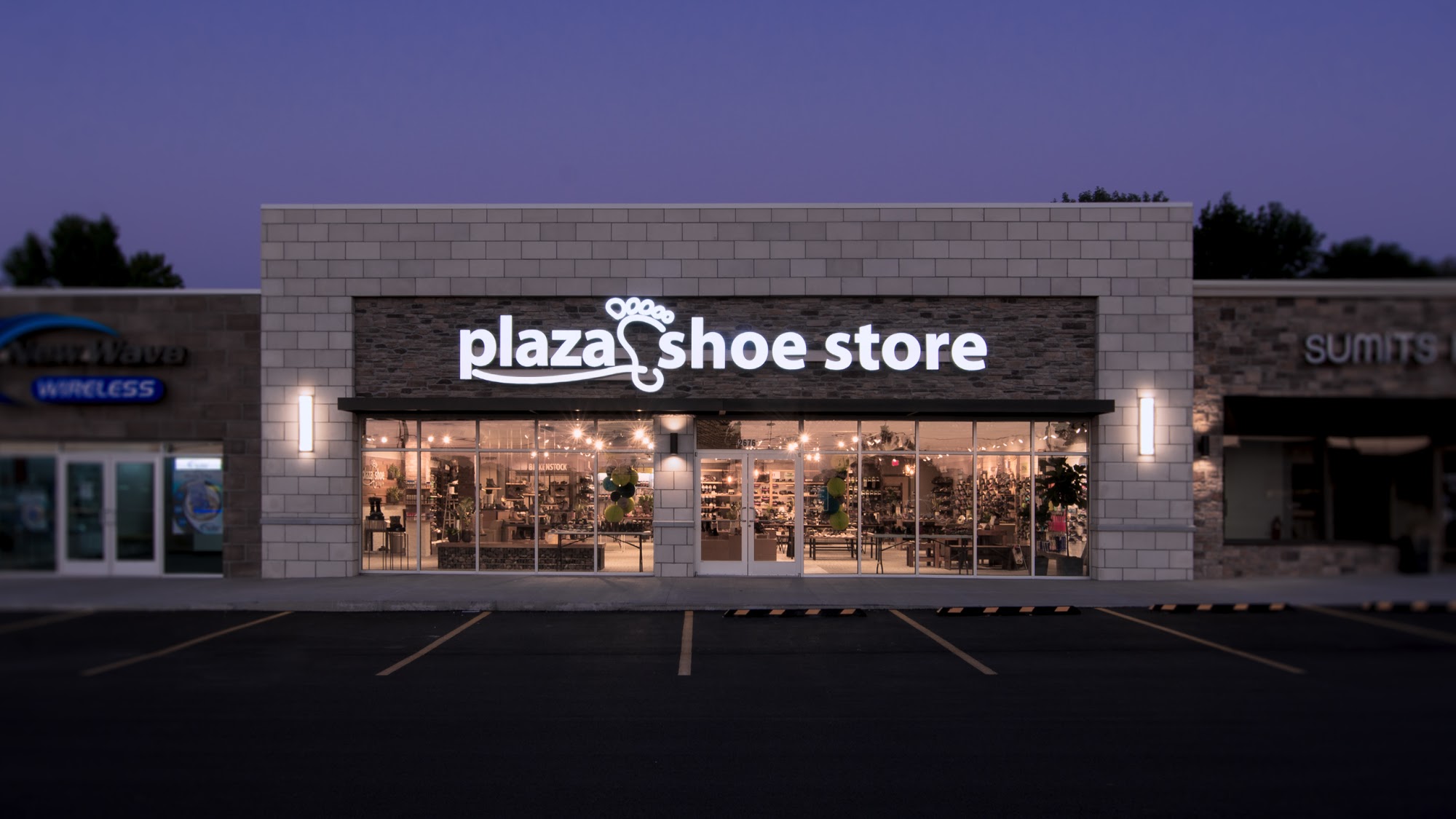 PLAZA SHOE STORE INC - Springfield MO - Hours, Directions, Reviews ...