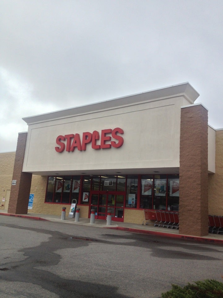 STAPLES - 290 Turner St, Aberdeen NC - Hours, Directions, Reviews ...