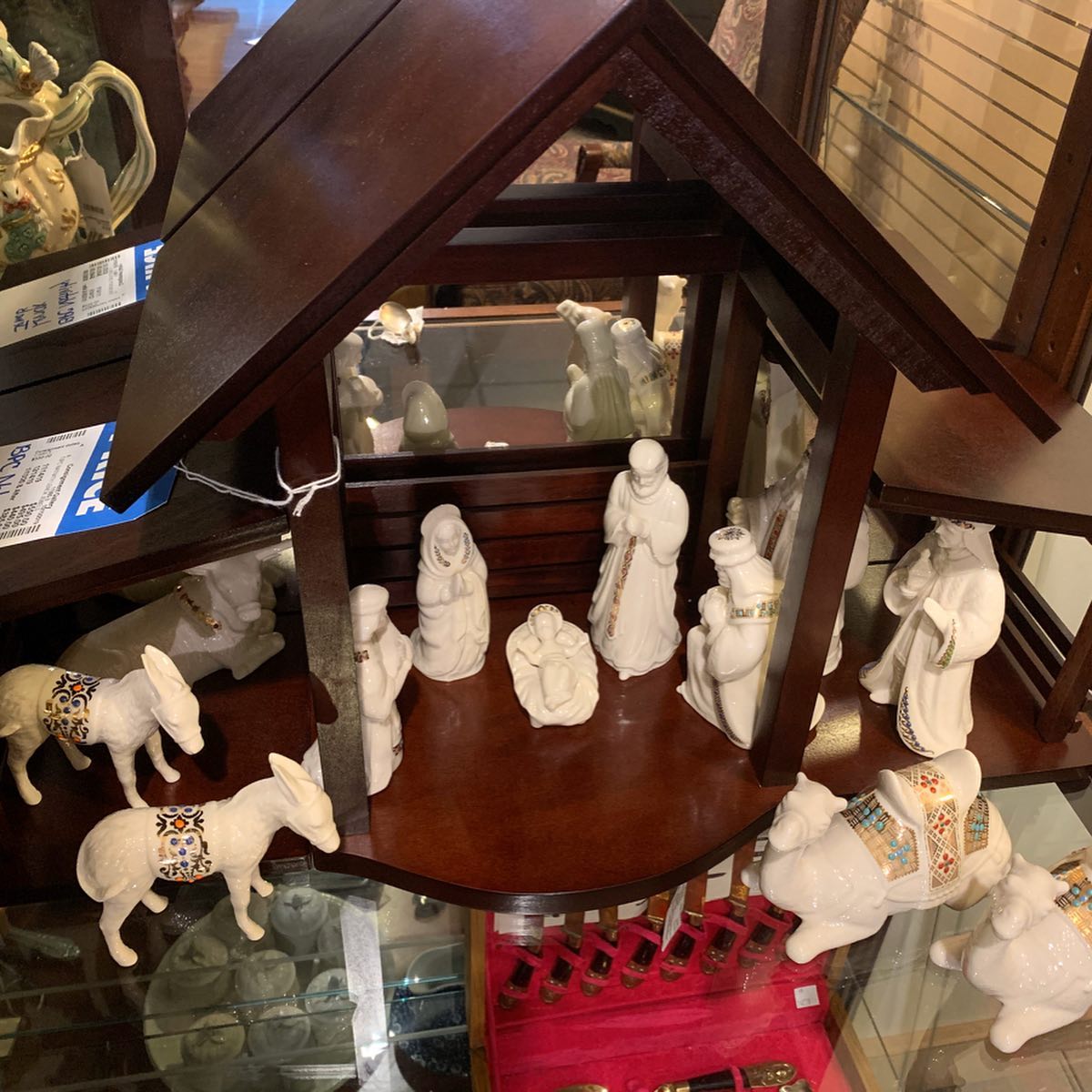 THE CONSIGNMENT GALLERY - Bedford NH - Hours, Directions, Reviews ...