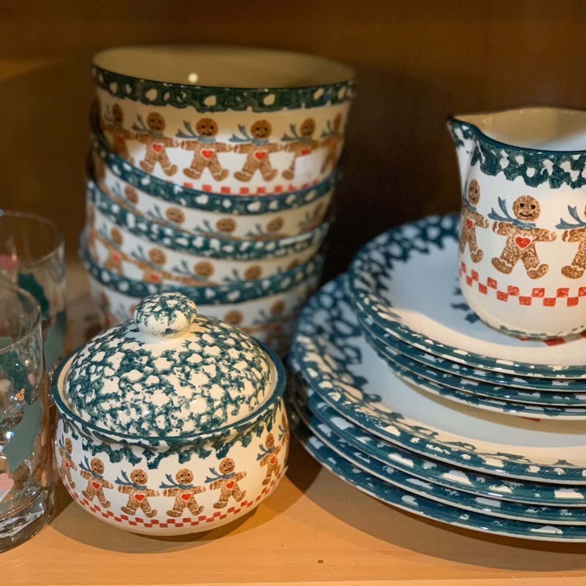 THE CONSIGNMENT GALLERY - Bedford NH - Hours, Directions, Reviews ...