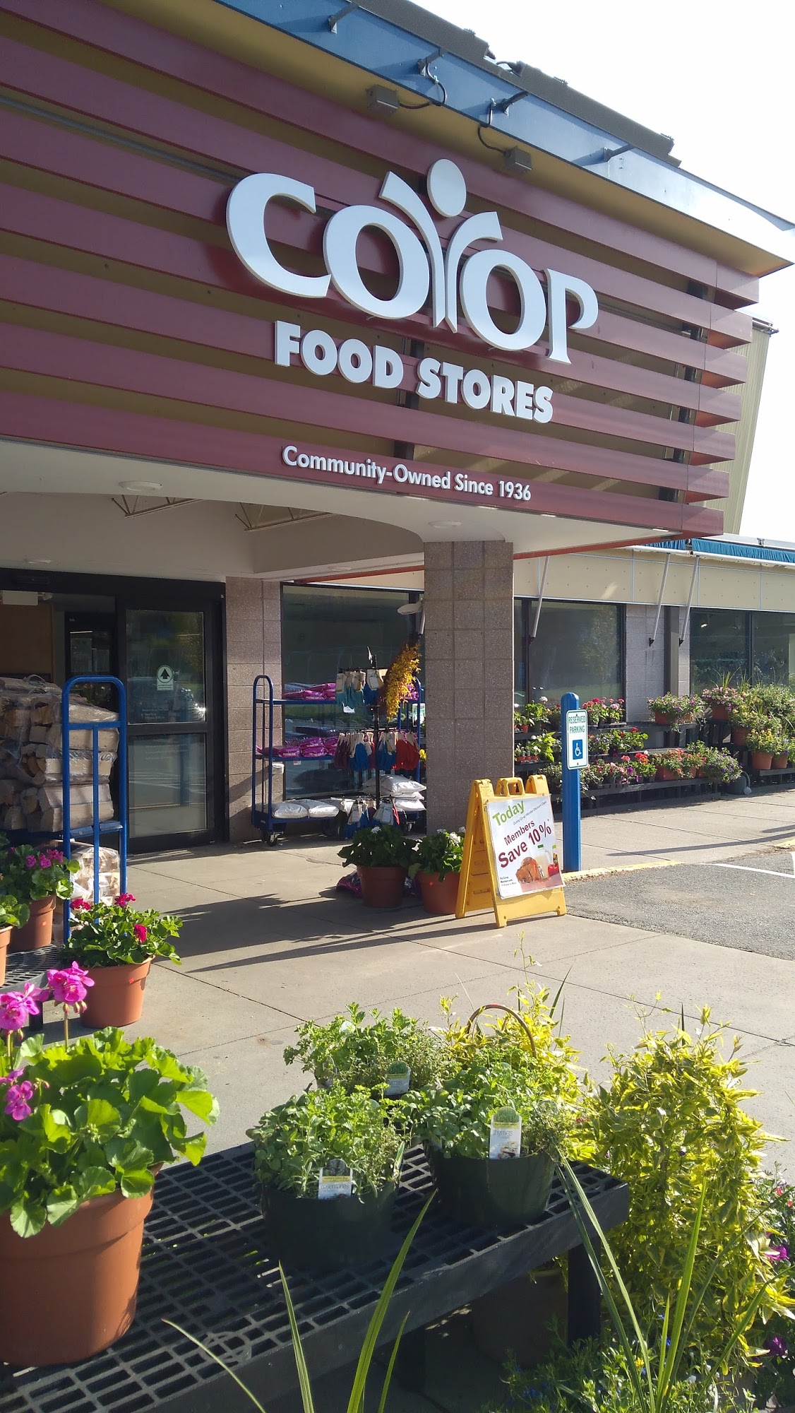 CO-OP FOOD STORES—HANOVER - Hanover NH - Hours, Directions, Reviews ...