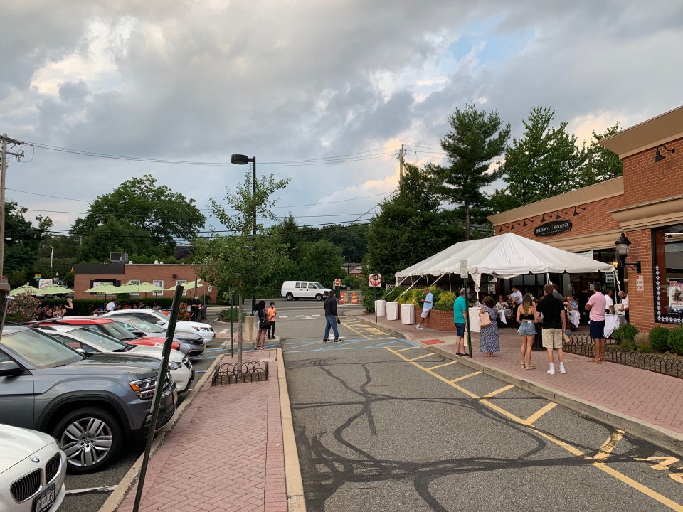 Montvale, NJ Restaurants Open for Takeout, Curbside Service and/or ...