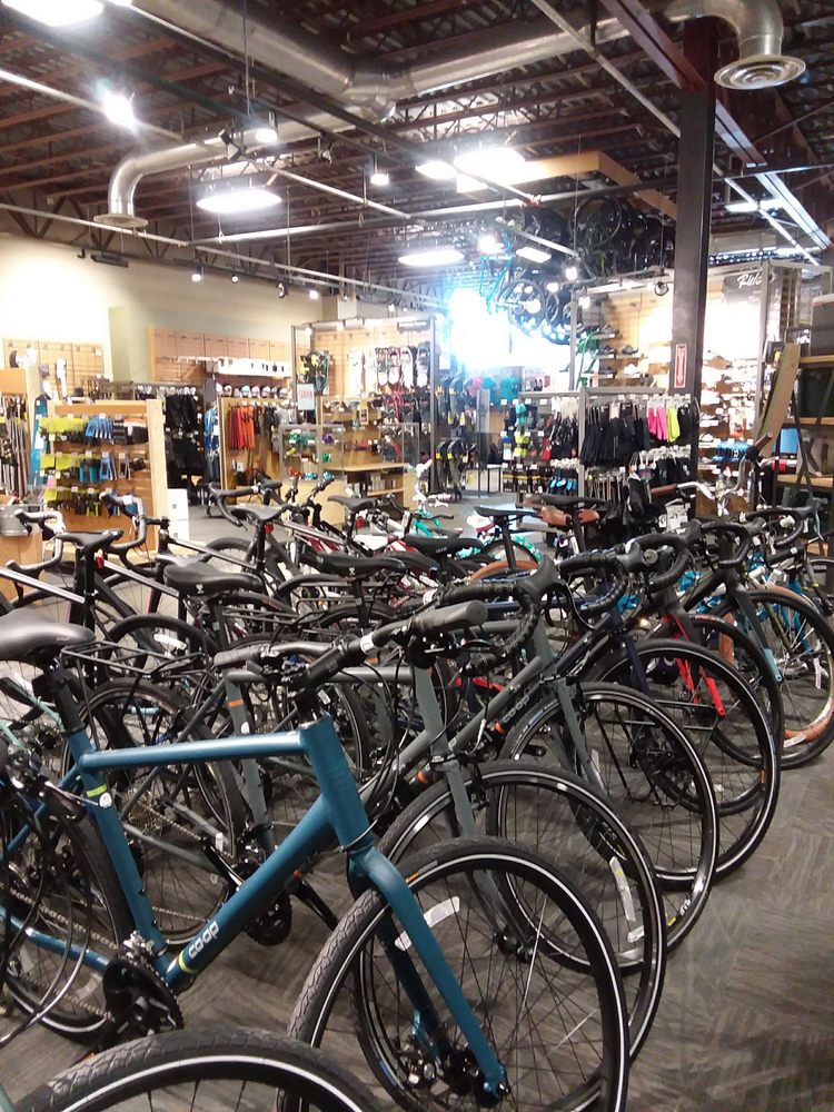 REI - 1550 Mercantile Ave NE, Albuquerque NM - Hours, Directions ...