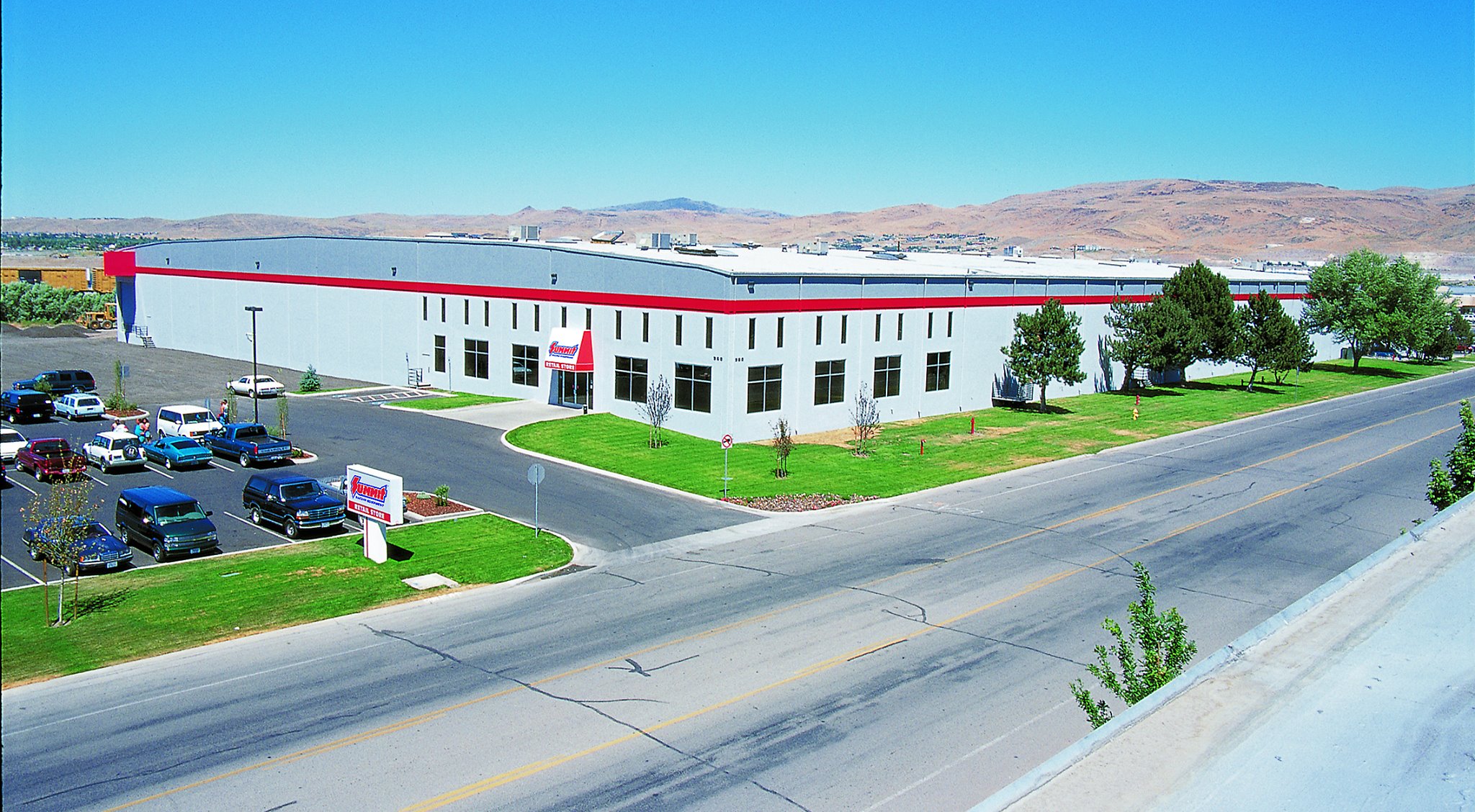 SUMMIT RACING EQUIPMENT - Sparks NV - Hours, Directions, Reviews ...