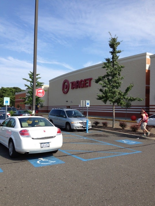 TARGET - 838 Sunrise Hwy, Bay Shore NY - Hours, Directions, Reviews ...