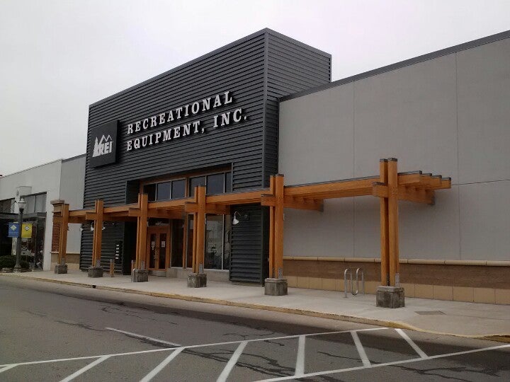 REI - 2643 Edmondson Rd, Cincinnati OH - Hours, Directions, Reviews ...