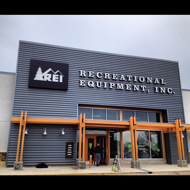 REI - 2643 Edmondson Rd, Cincinnati OH - Hours, Directions, Reviews ...