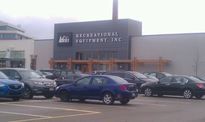 REI - 2643 Edmondson Rd, Cincinnati OH - Hours, Directions, Reviews ...