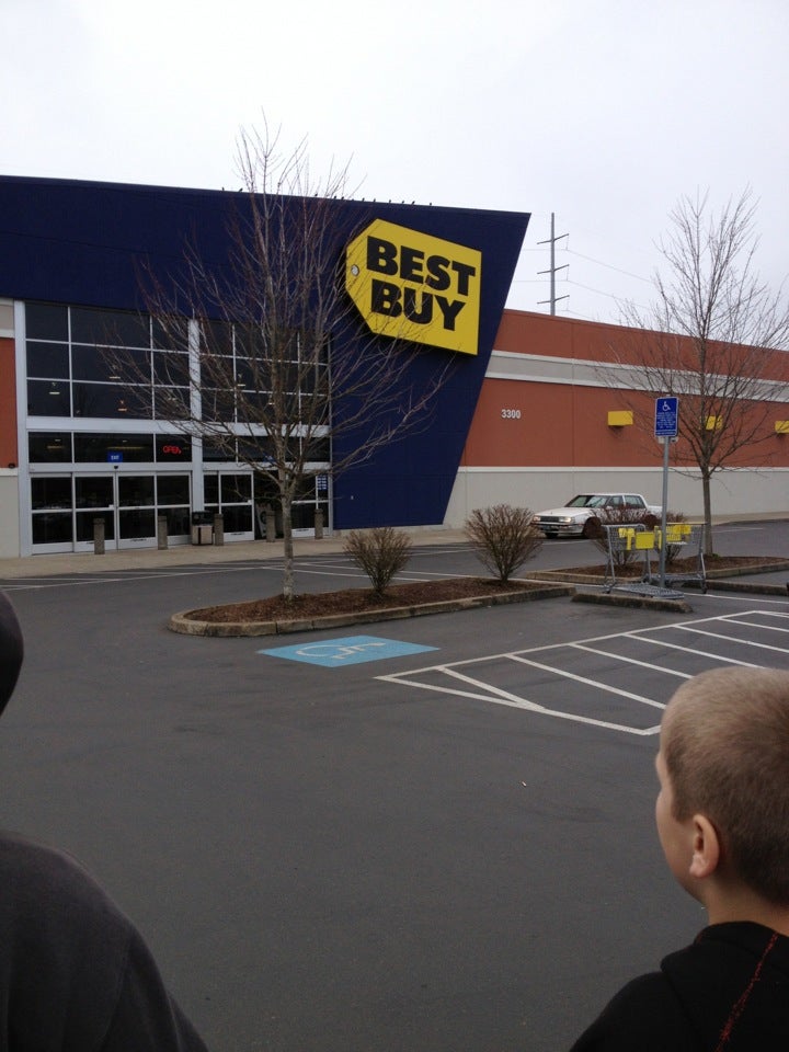 BEST BUY - 3300 Gateway St, Springfield OR - Hours, Directions, Reviews ...